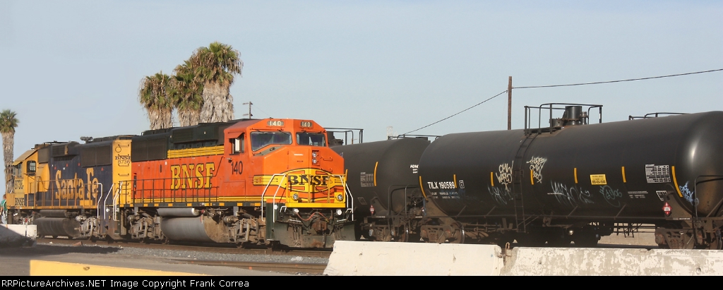 BNSF 140 and 8736